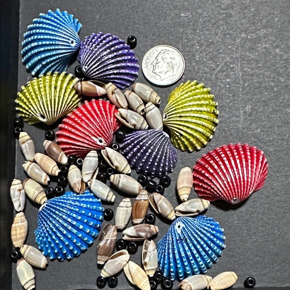 Jewelry | 68 Shells Black Spacer Beads | Poshmark